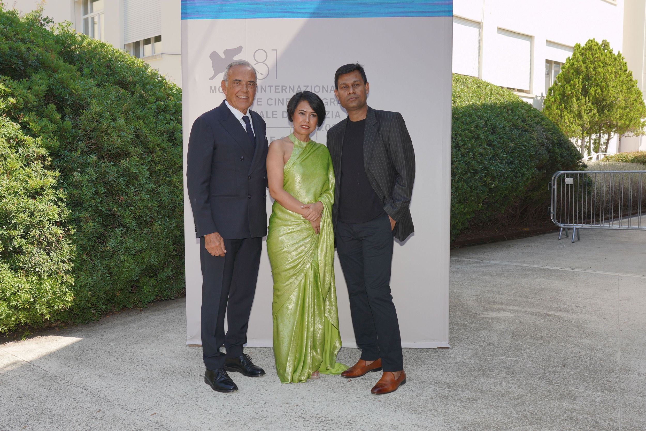 Eye For Film: Pooja, Sir team in Venice