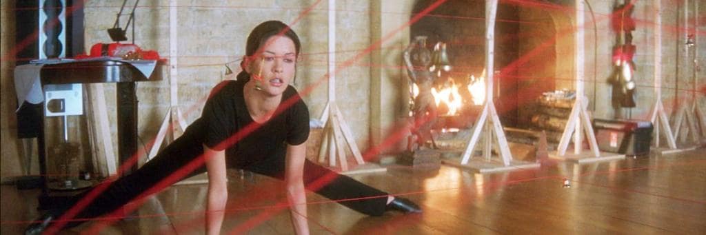 Entrapment (1999) Movie Review from Eye for Film